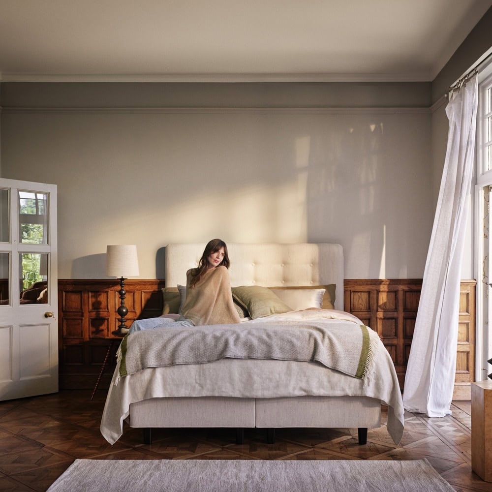 Vispring Herald Superb Bed - Julian Foye