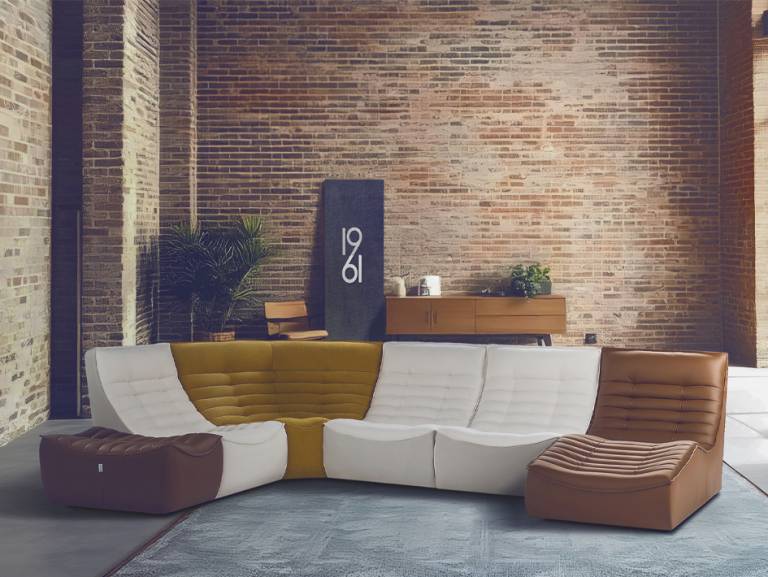 Corner Sofas in Cornwall & West Devon - Julian Foye